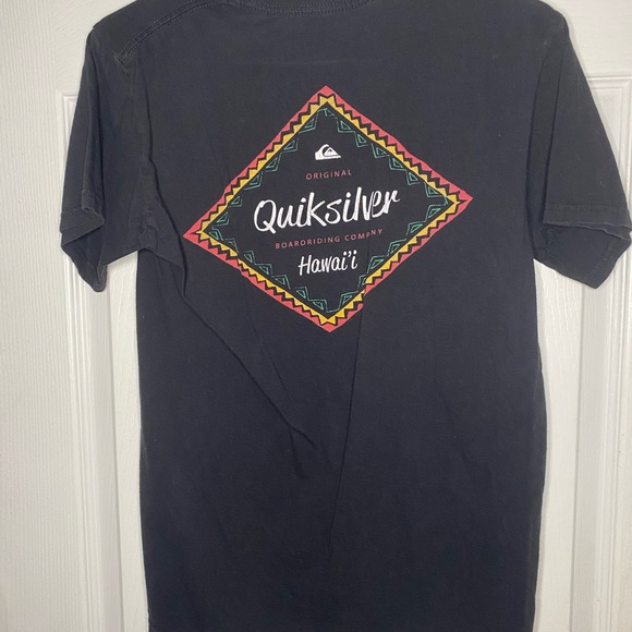 Quiksilver | Shirts | Mens Quicksilver Hawaii Black Tee | Poshmark